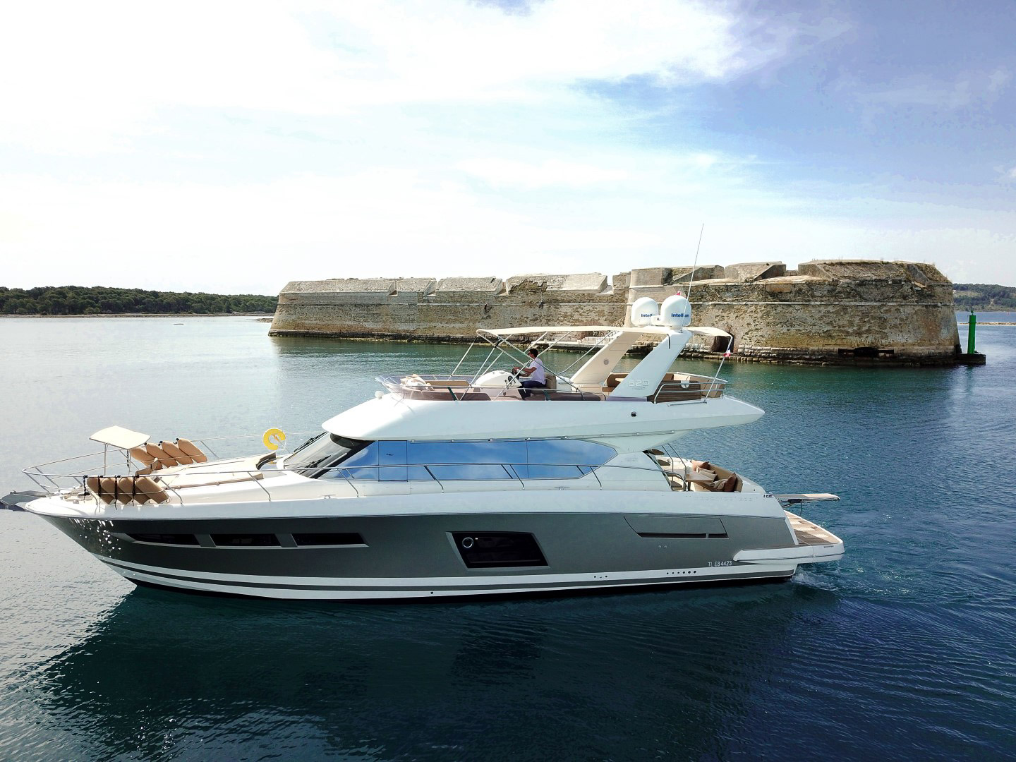 Grace, Prestige 620 – Adriatic Allure